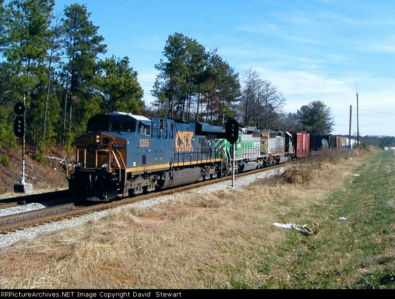 Q675/CSX 5355